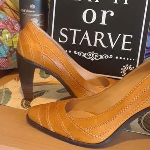 Modern Vintage | Shoes | Gorgeous Modern Vintage | Poshmark